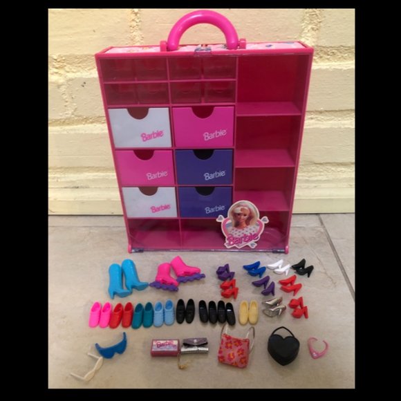 Mattel | Toys | Vintage 993 Mattel Tara Pink Barbie Wardrobe Storage ...